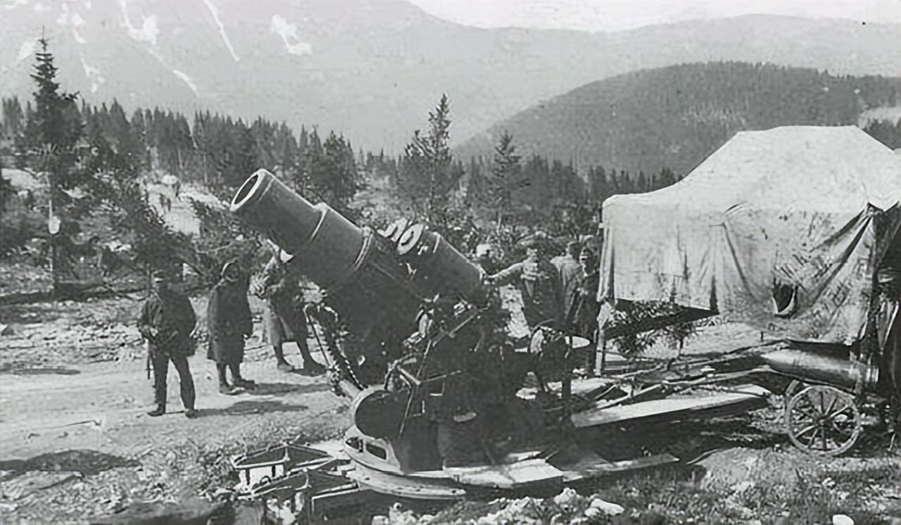 Unstoppable - French Schneider M1913/25/27/30/36 105mm cannon - iNEWS