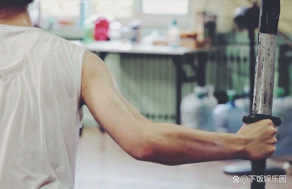 Luo Yunxi's fitness photos are exposed, which makes people excited ...