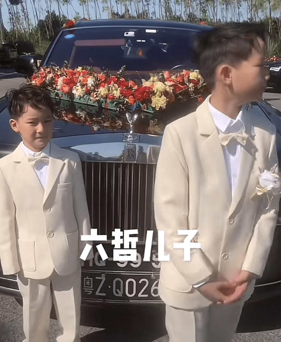 38-year-old singer Liu Zhe returns to his hometown to make up for his ...