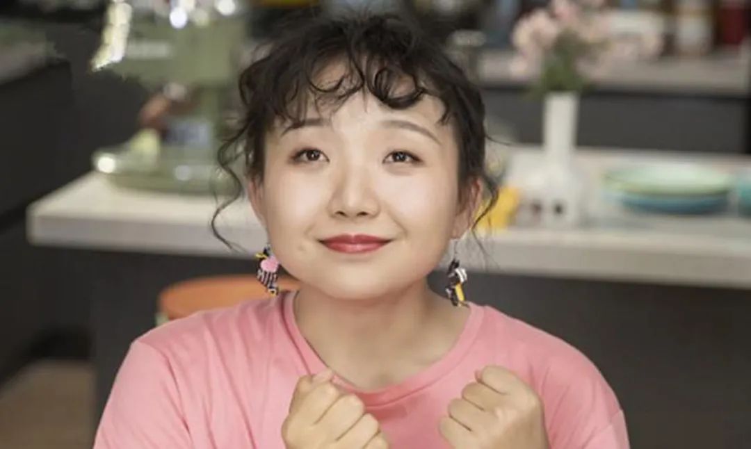 Poor character, annoying but endless resources, what are the 5 actors ...