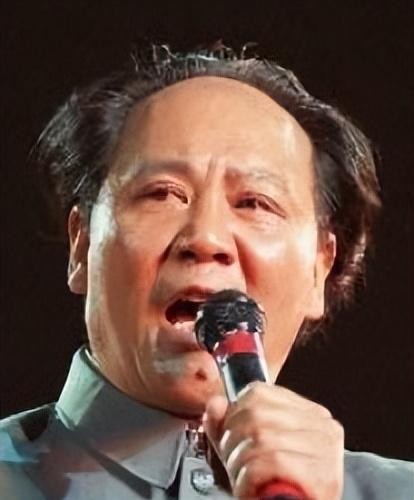 In 1989, Gu Yue was invited to a state banquet. The PLA general greeted ...