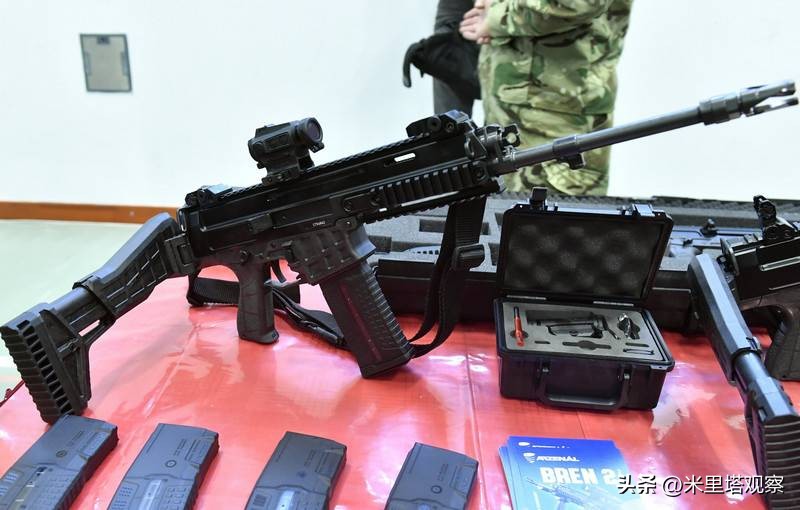 The new standard rifle cz806 of the Hungarian army - iNEWS