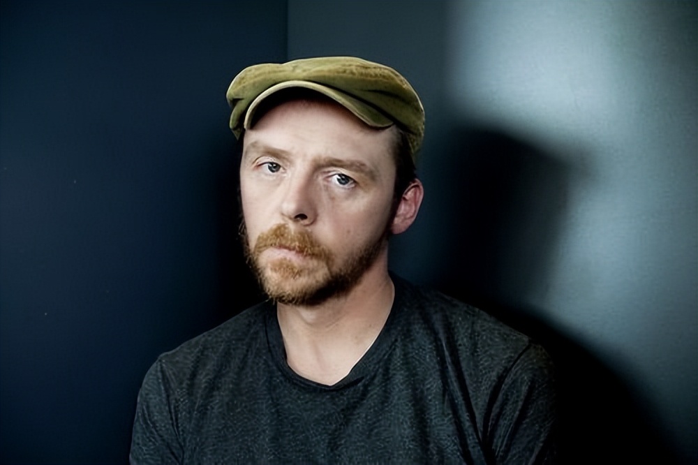Simon Pegg: Humorous Style as an Actor and Writer - iNEWS
