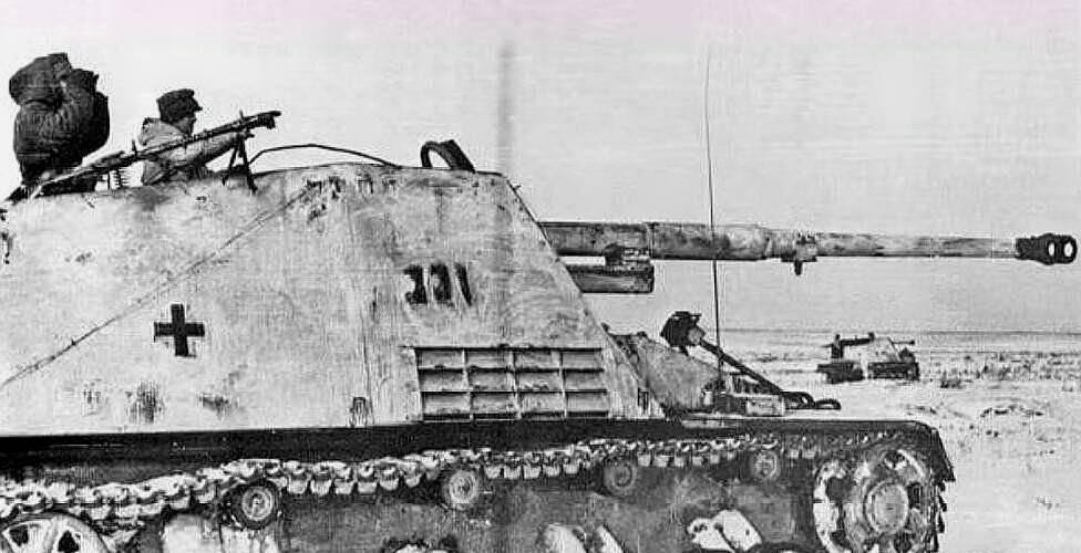 Is the German "Rhino" anti-tank gun really that powerful? Why do many ...