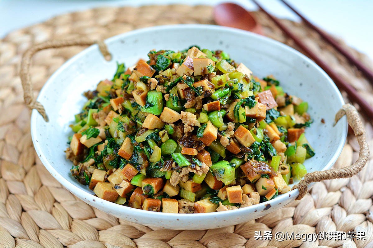 These 3 home-cooked dishes are so appetizing. They are fragrant, crispy ...