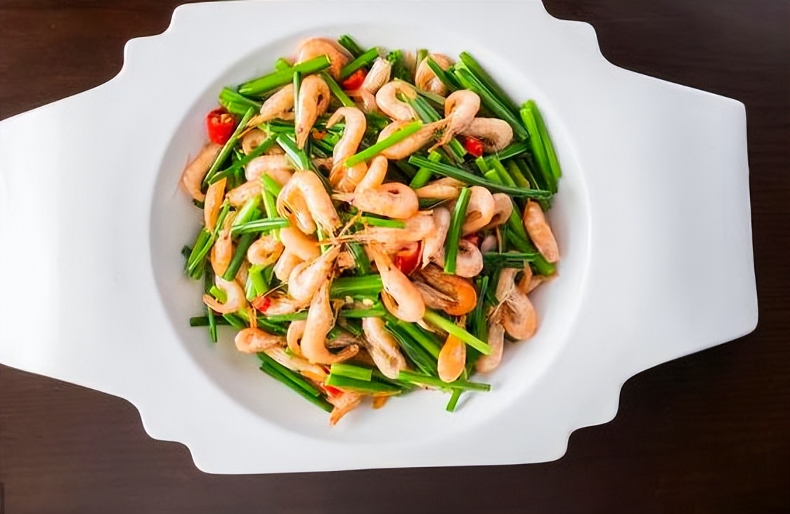 A selection of 44 home-cooked dishes, full of color, flavor, and ...