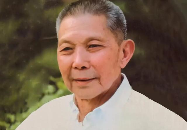 He is an in-law of Deng Xiaoping. He once served as deputy minister of ...