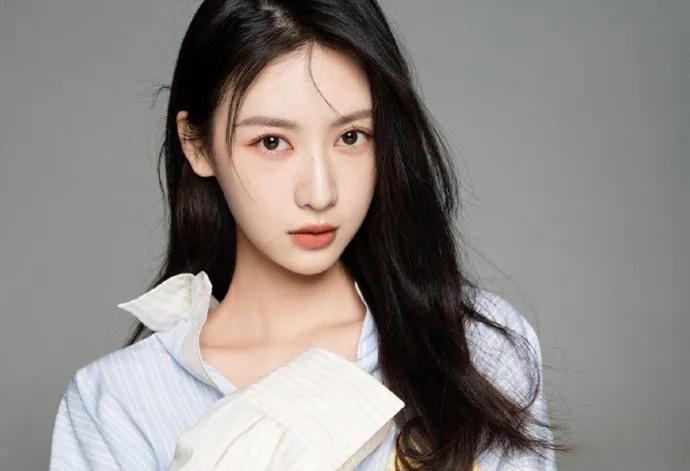 Li Yizhen's beautiful pictures - iMedia