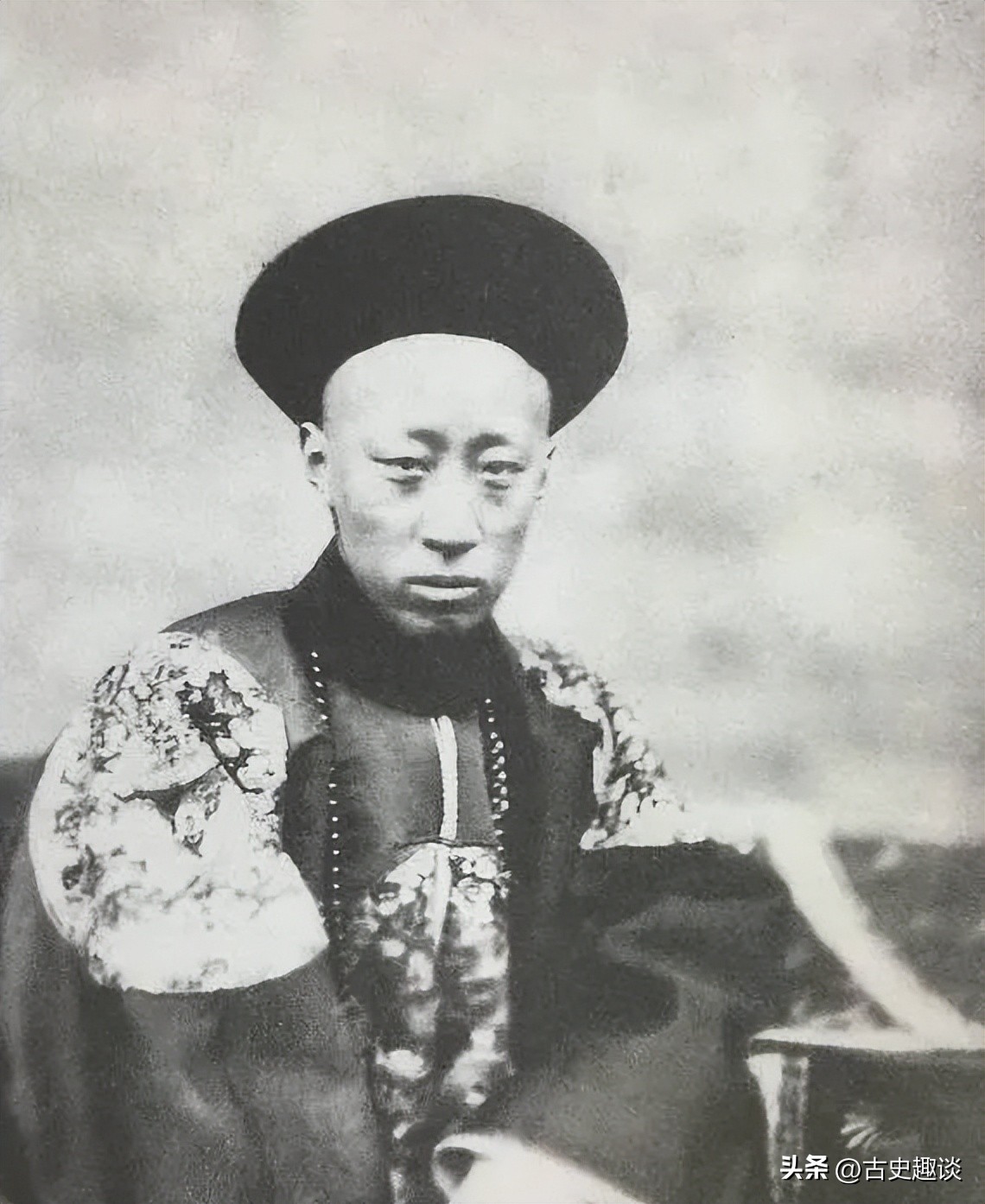 Three emperors at the end of the Qing Dynasty: Tongzhi, Guangxu ...