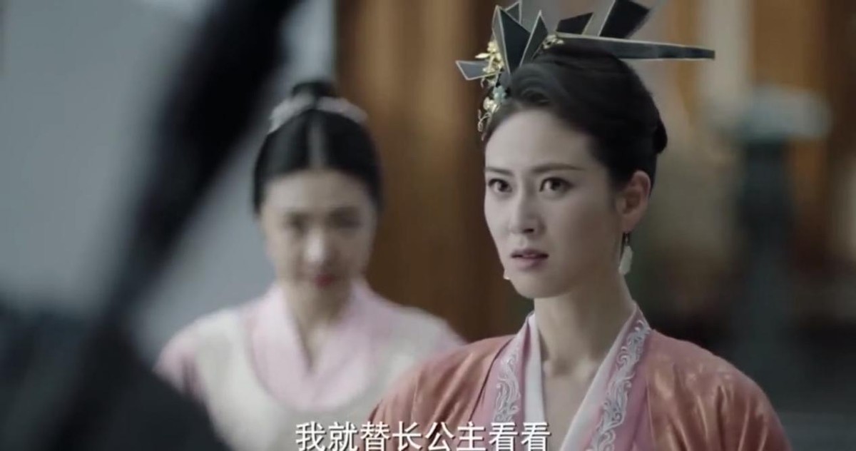 When "Celebrating More Than Years" traveled to "War of the Roses": Fan ...