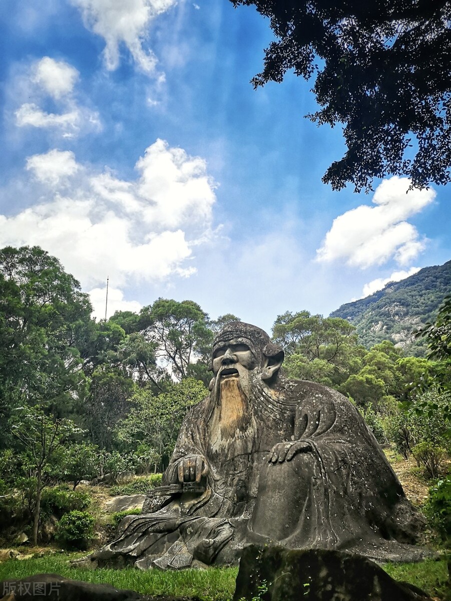 What is the difference between Taoism and Confucianism? - iNEWS