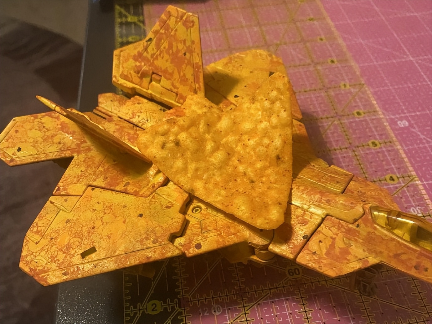 "Transformers that can be changed into food"?Tortilla Chips Style SS06 ...