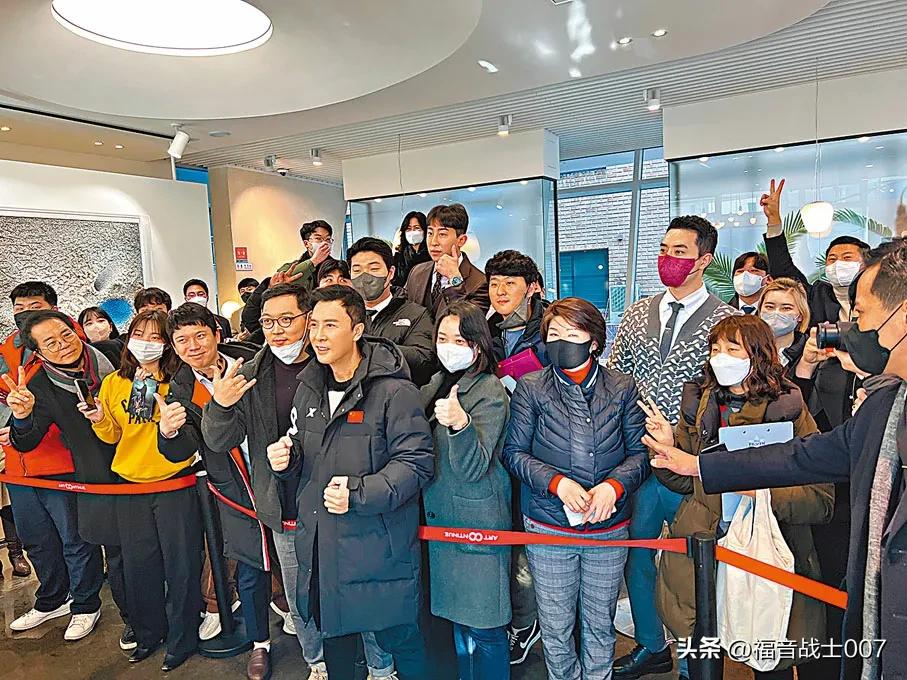 Going to Korea to promote [Dragon Babu: Qiao Feng Biography] Donnie Yen ...