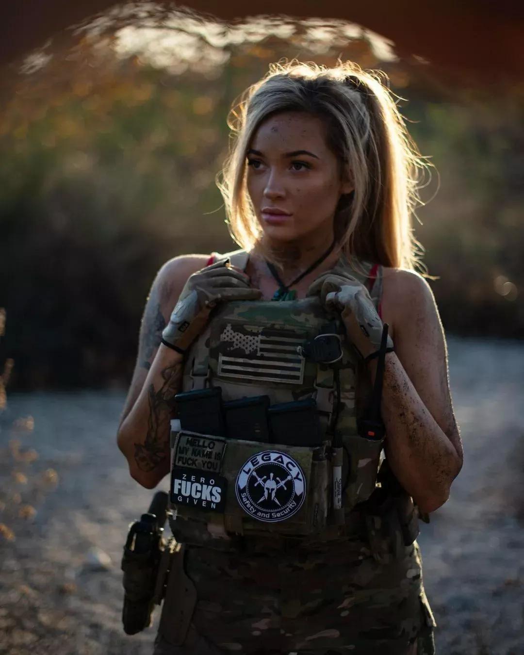 most beautiful gun bearer victoria porter - iNEWS