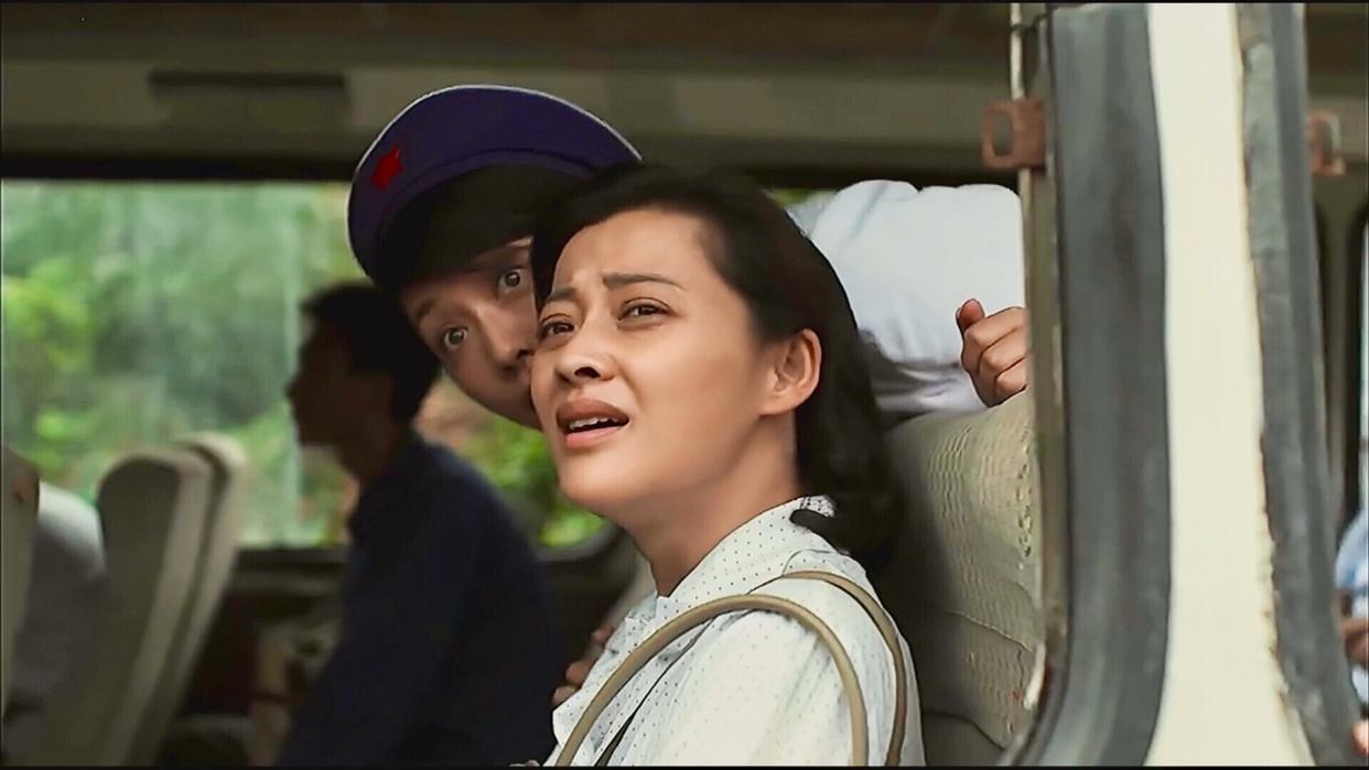 Why did Zhang Guilan stay with the dumb second brother in "Parents Love"? Everyone here ...