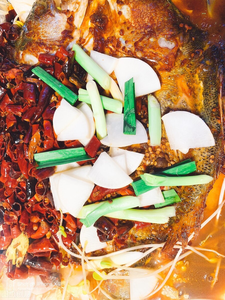 Delicious paper-wrapped fish suitable for all seasons - iNEWS