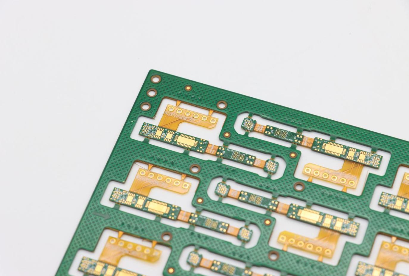 Your Huawei, Samsung, and Apple mobile phones are all inseparable from ...