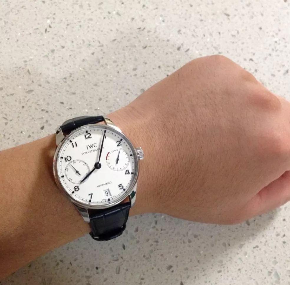 Which of the two watch brands, IWC and Panerai, is better? - iNEWS