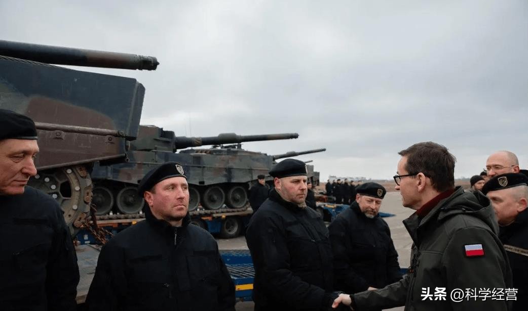 The Russian army claims to have captured its first "Leopard 2". No ...