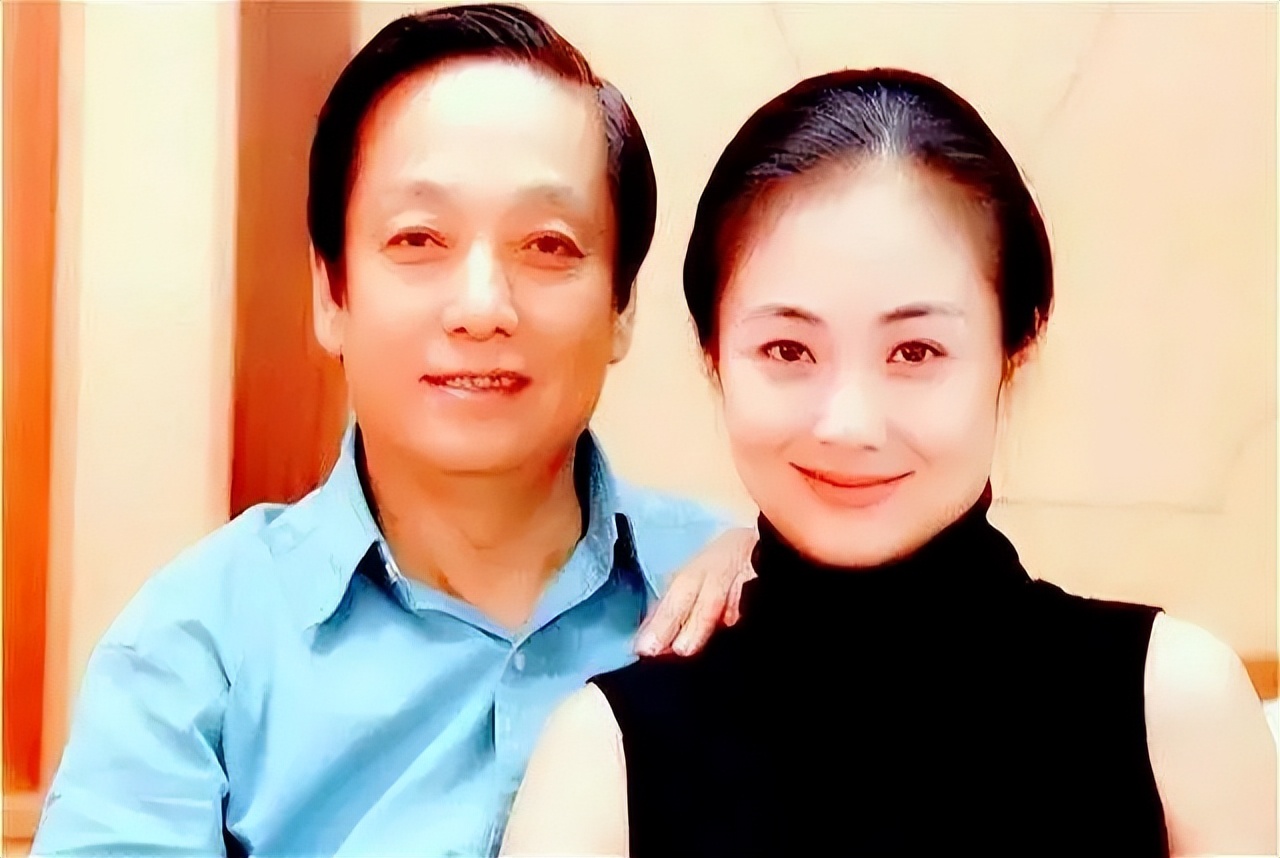 Artist Han Meilin: 82-year-old Xide Takako and his wife are 28 years apart, and their love is ...