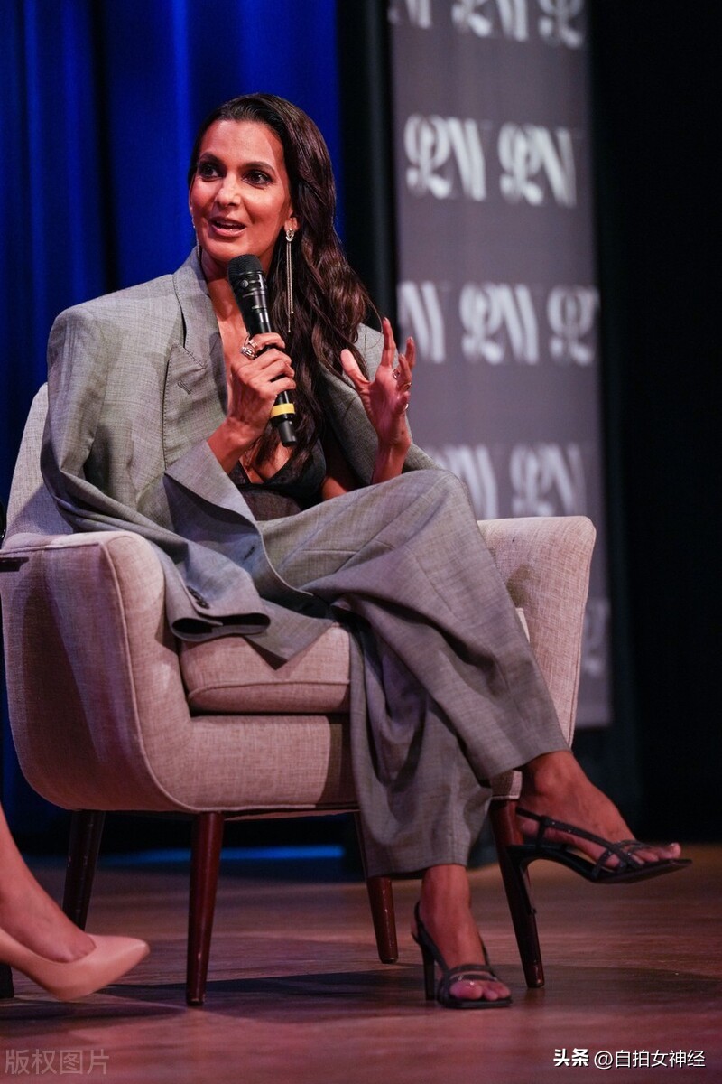 Poona Jagannathan and other actors from "I Want to Do It Once" visited ...