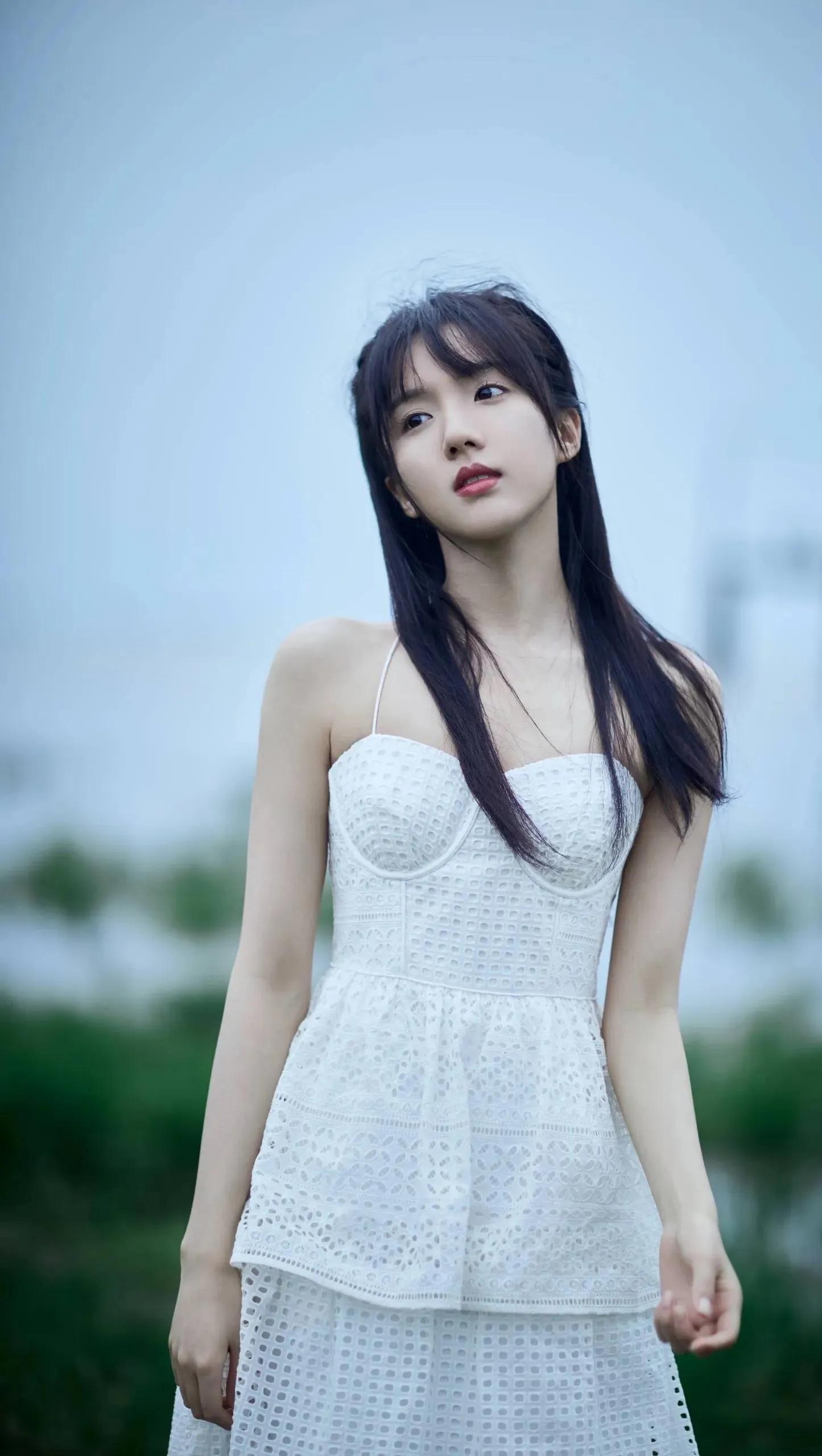 Su Xiaotong, Appreciation of Meitu series - iNEWS