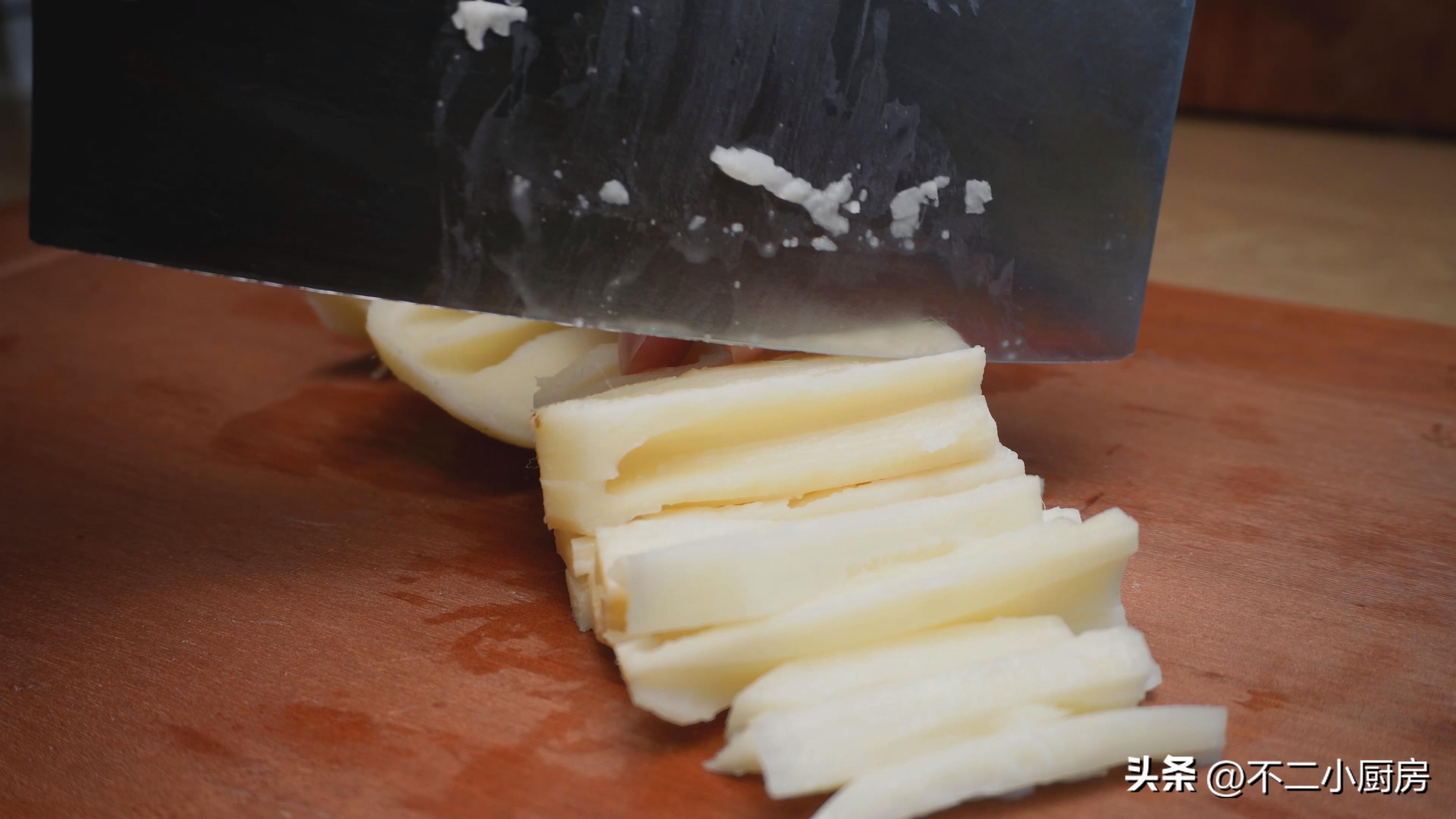 This is the best way to eat lotus root. I will teach you a trick. It is ...