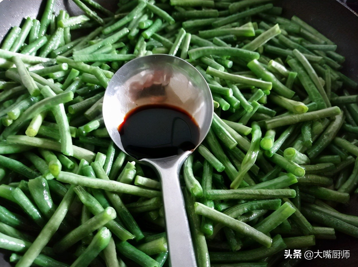 Fried cowpeas, the water is too soft and too oily!Learn this method ...