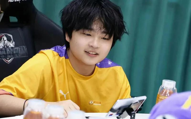 6.29 KPL: Hero faced estar, Wuwei continued to substitute, Wolves fly finally returned to the ...