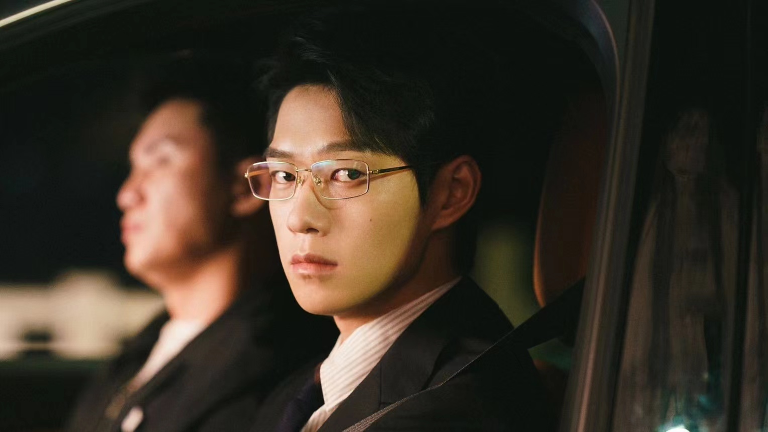 I can feel Wei Daxun's excitement. After My Fireworks, there are still five movies and TV dramas ...