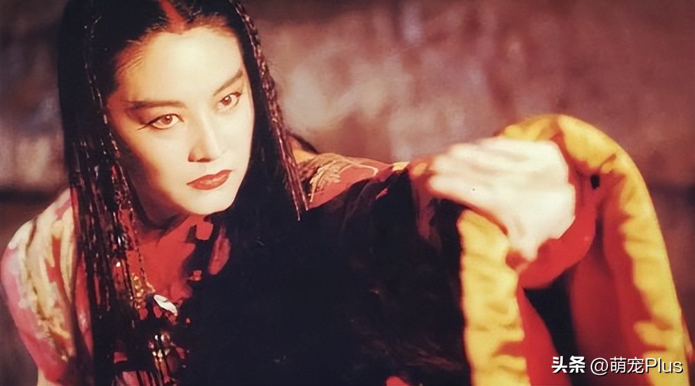 Brigitte Lin celebrates her birthday with a smile on her face and ...