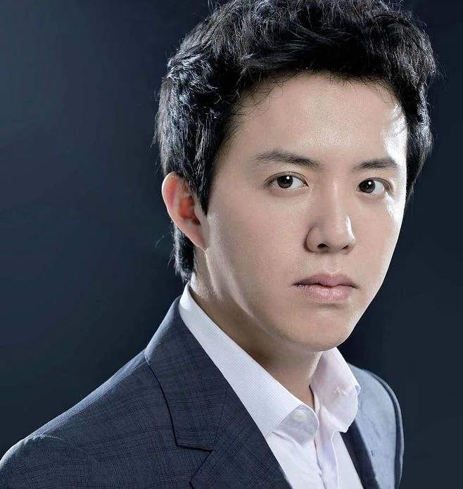 The earthquake in the entertainment industry, Li Yifeng is also cool ...