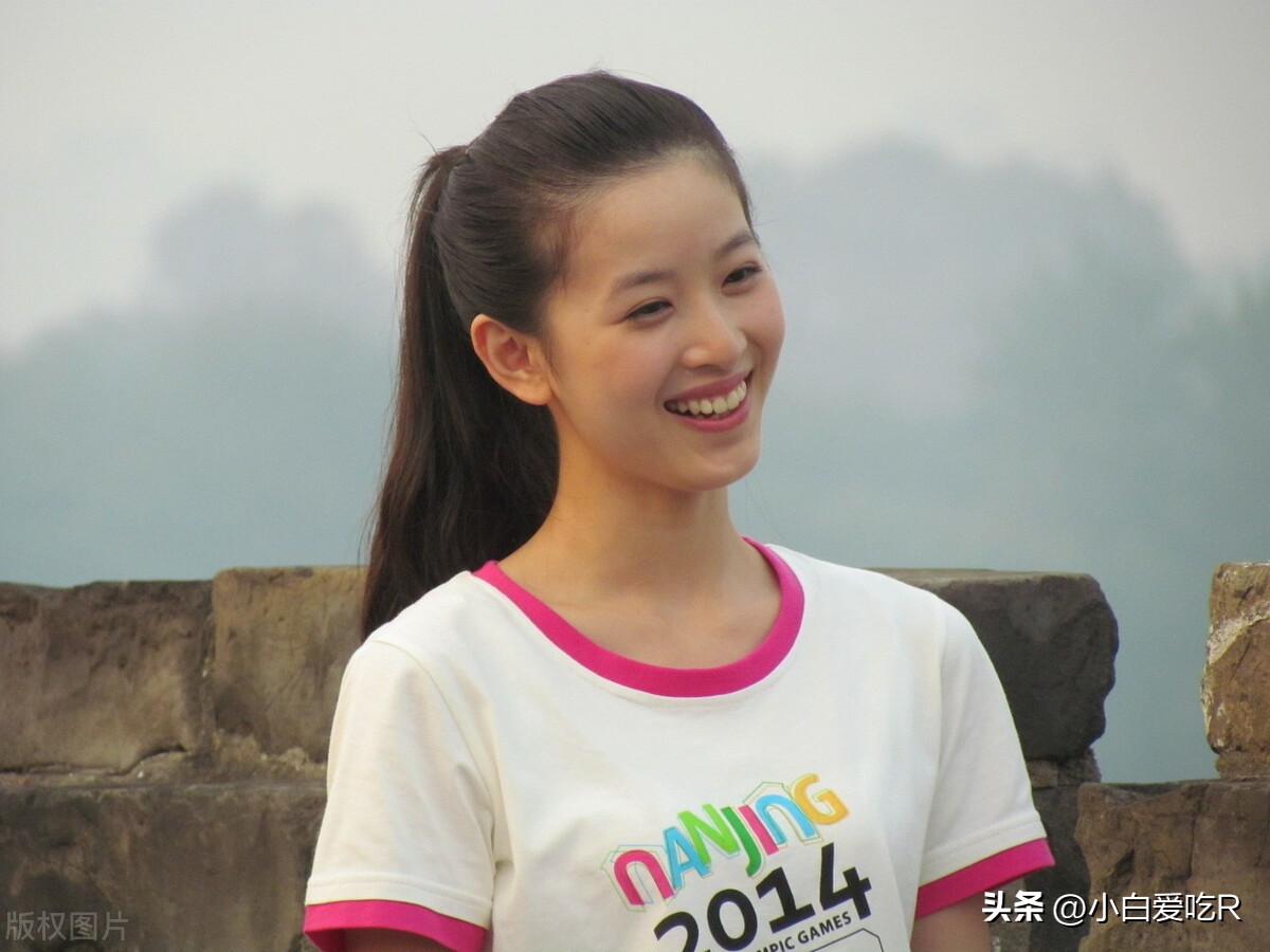 "Milk Tea Sister" Zhang Zetian made a high-profile appearance in Cannes ...