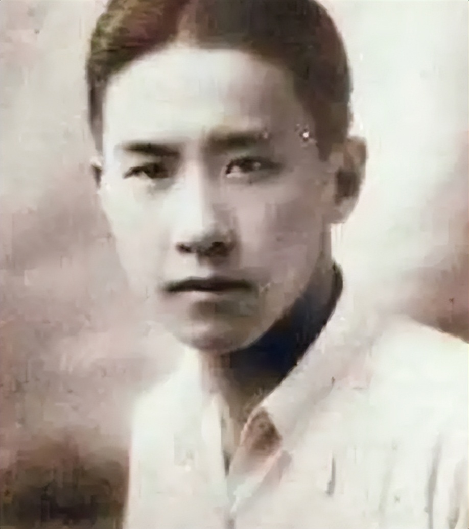 Ye Zhen, a famous prostitute in a brothel in the Republic of China, was ...