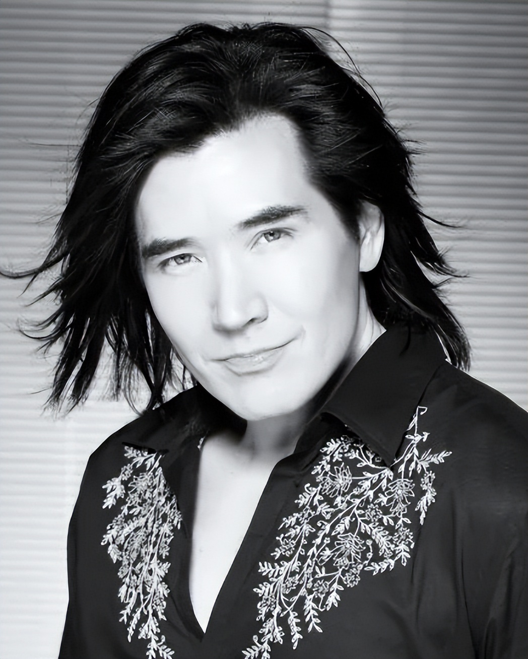 Fei Xiang: Loved Ye Qianwen, rejected Yang Lan, played the role of King ...