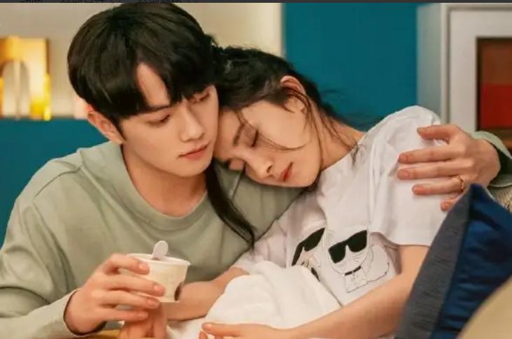 Four years of divorce: Yang Mi and Wei Daxun ended in vain, Hawick Lau officially announced that ...