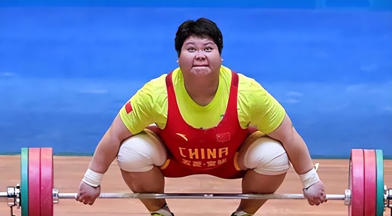 China's 100th Gold Medal Competition - iNEWS