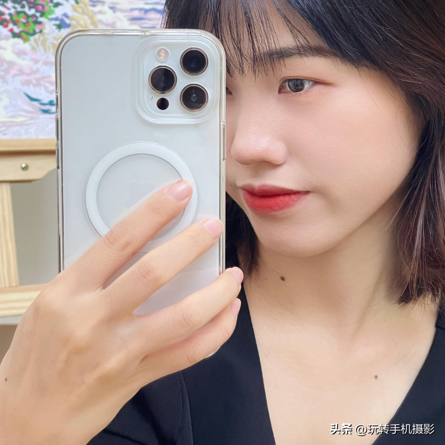 Find out the secret to taking selfies in the mirror!Don't rely on luck ...