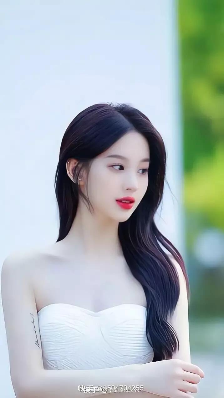 Xu He (44) Life is like the wind blowing waves - iNEWS