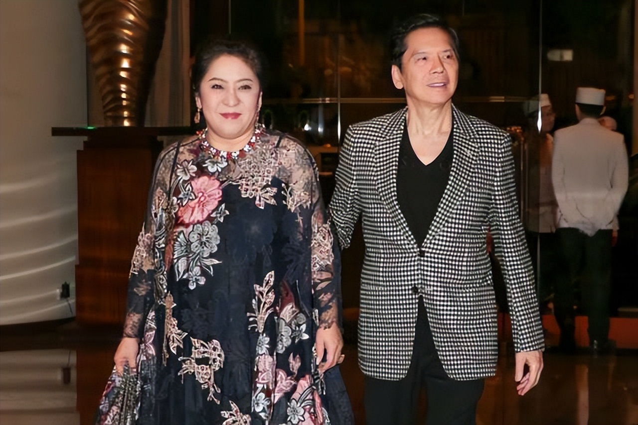 Xiang Tai posted the "China Star" diamond necklace, worth 80 million ...