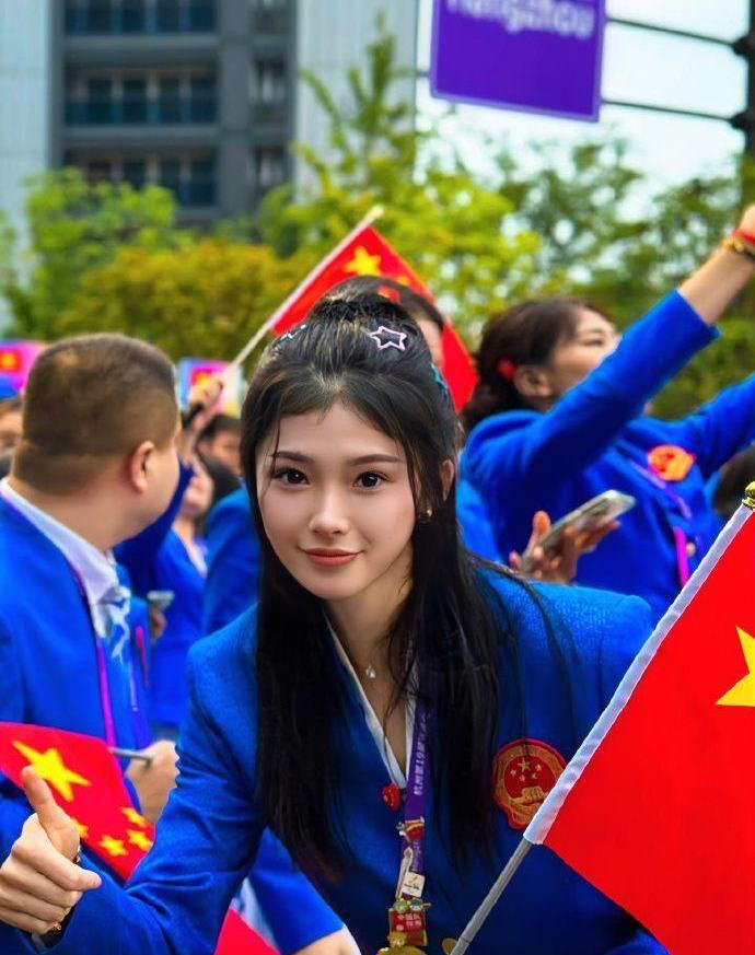 Hurdle goddess Wu Yanni is in trouble again! Still looking disdainful ...