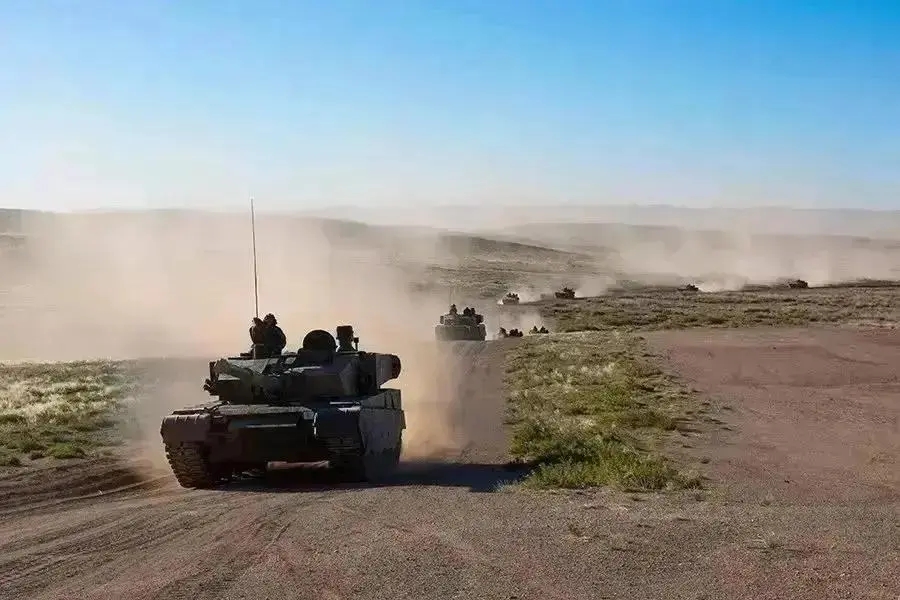 The counterattack started in the early morning. The deputy commander of ...