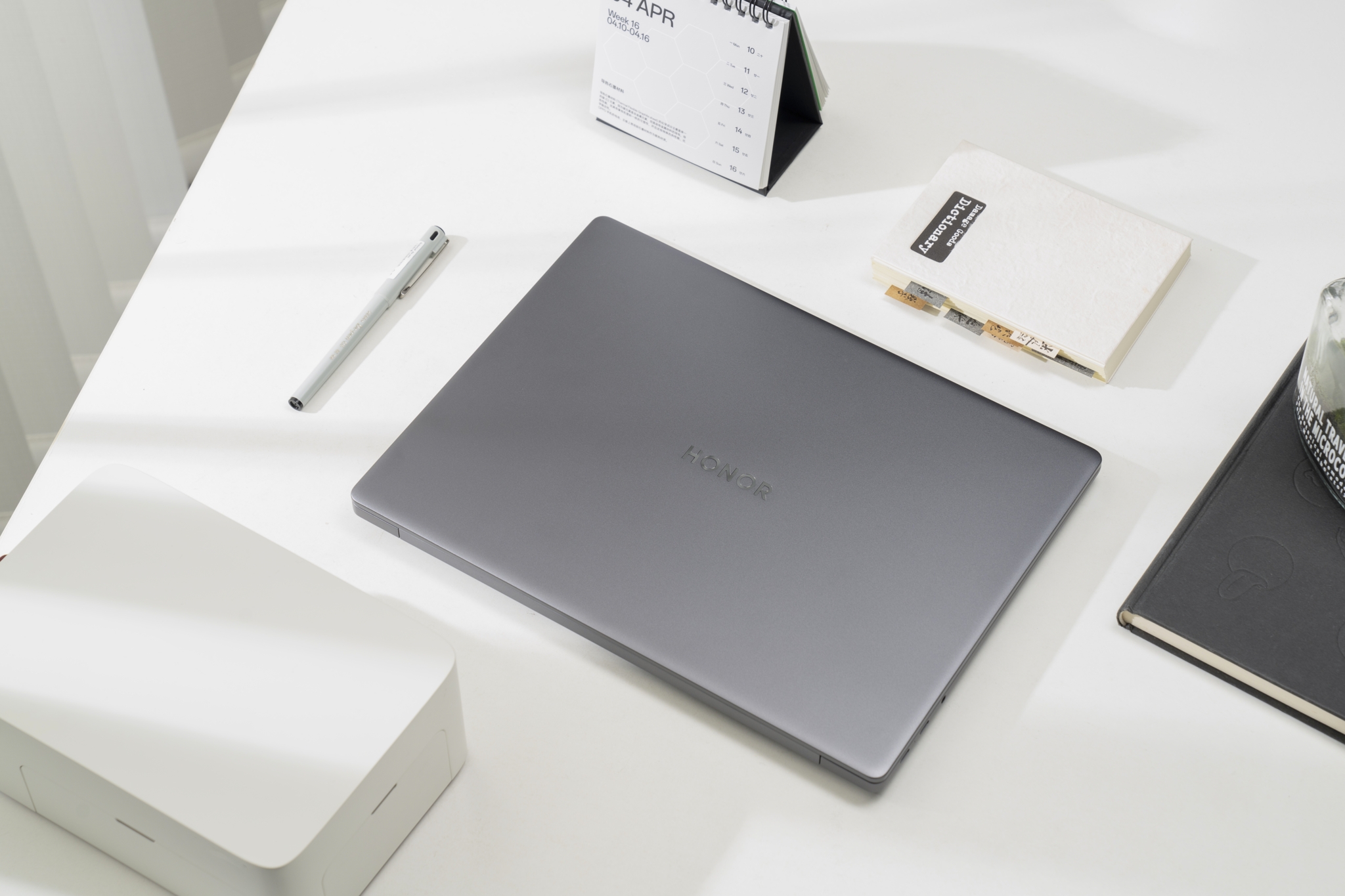 Extreme simplicity and long battery life Honor MagicBook 14 2023 ...