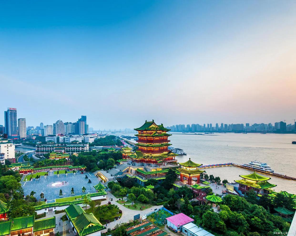 Li Yuanying: Li Yuan's youngest son, King Teng in "Preface to the ...