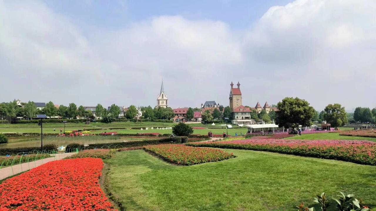 Fireworks meets idyllic poetry, Caidian District's latest check-in ...