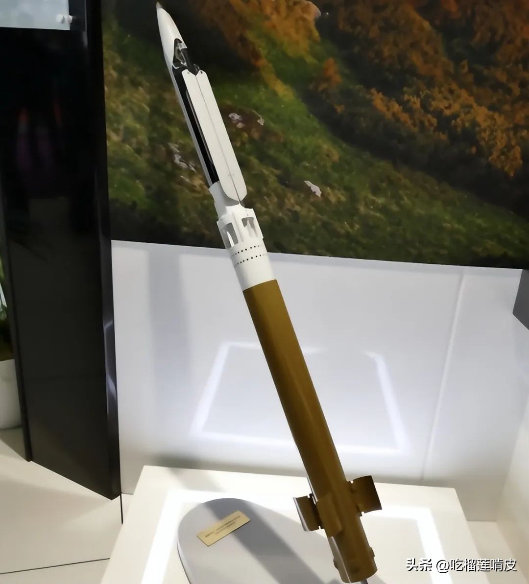 The Russo-Ukraine War: Now I finally see some new weapons GL-SDB ground ...