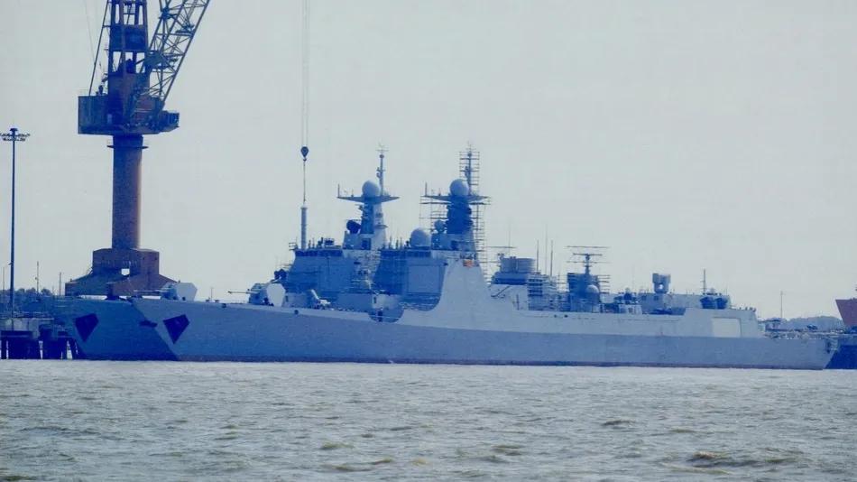 The Chinese navy is ready to go, and three 052DL destroyers are about to launch, and the ...