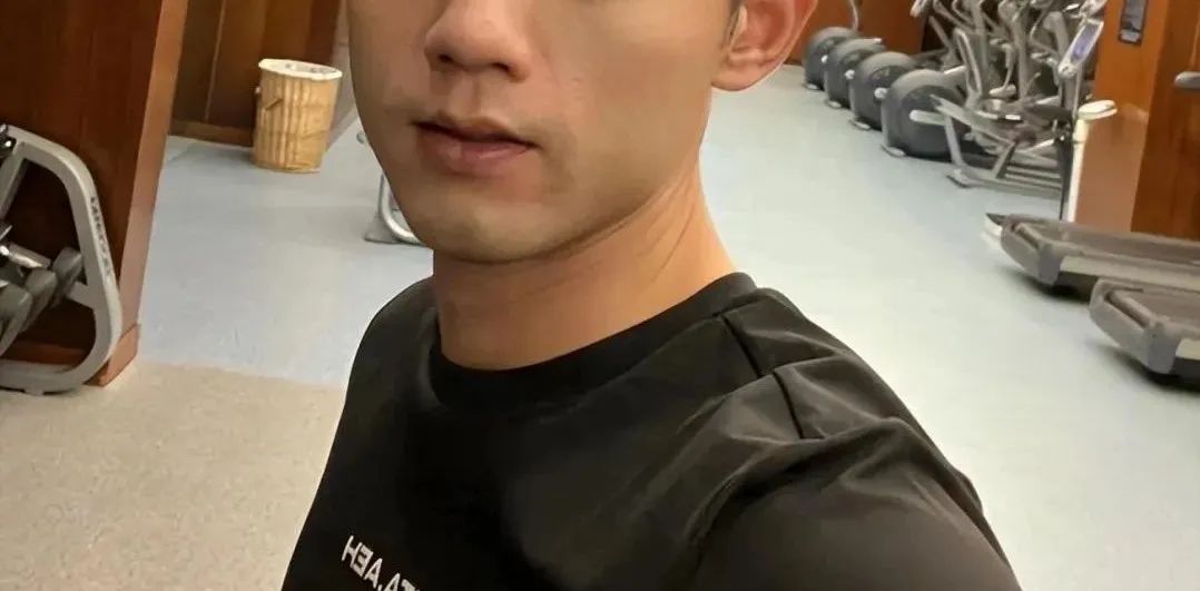 "Jing Tian's private photo" incident, Zhang Jike was recognized - iNEWS