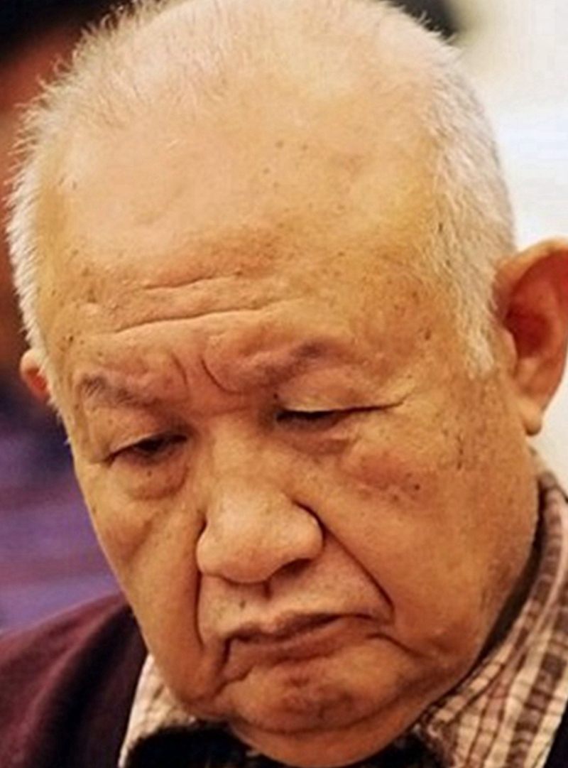 He once served as Jiang Qing's secretary, persecuted Peng Dehuai, tried ...