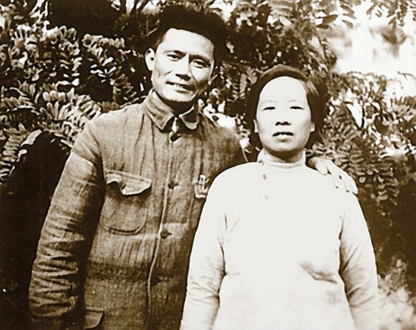 Deng Fa's days in Urumqi - iNEWS